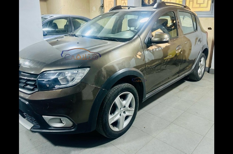 Sandero Step Way Renault 2019 Mohandessin Brown 6961341 - Car for sale ...