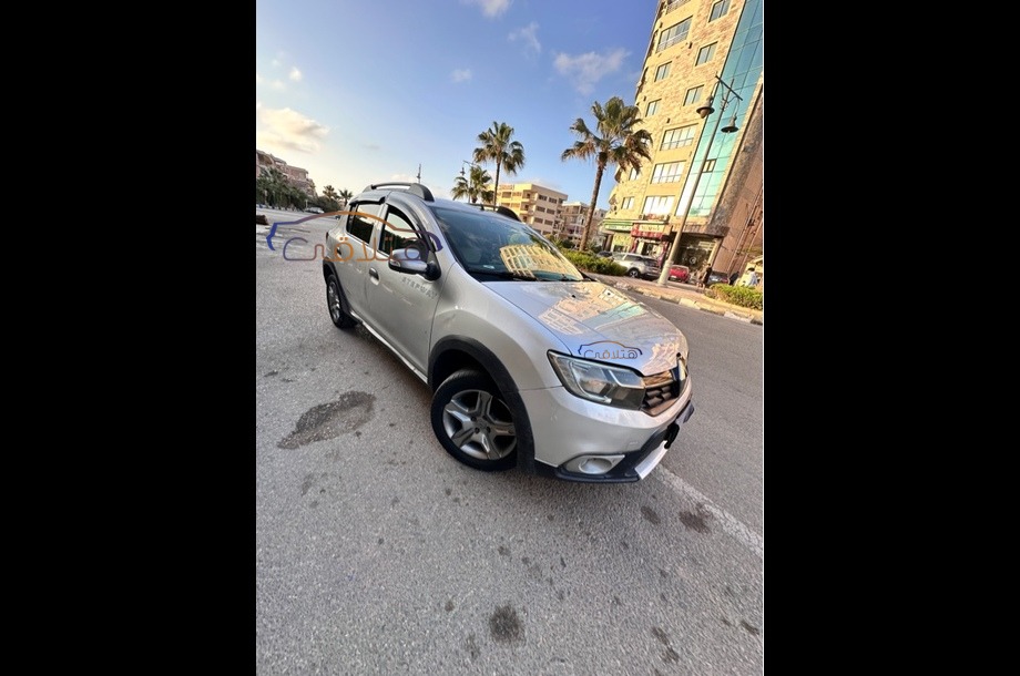 Sandero Step Way Renault 2018 Alexandria Silver 6962803 - Car for sale ...