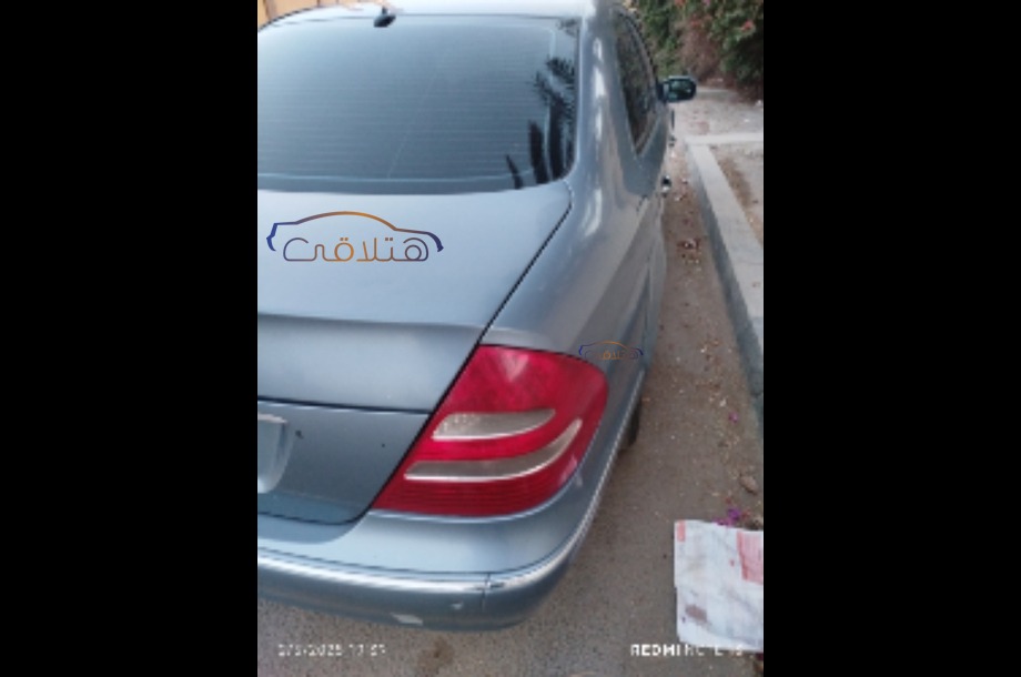 E 240 Mercedes 2003 Cairo Cyan 6963226 - Car for sale : Hatla2ee