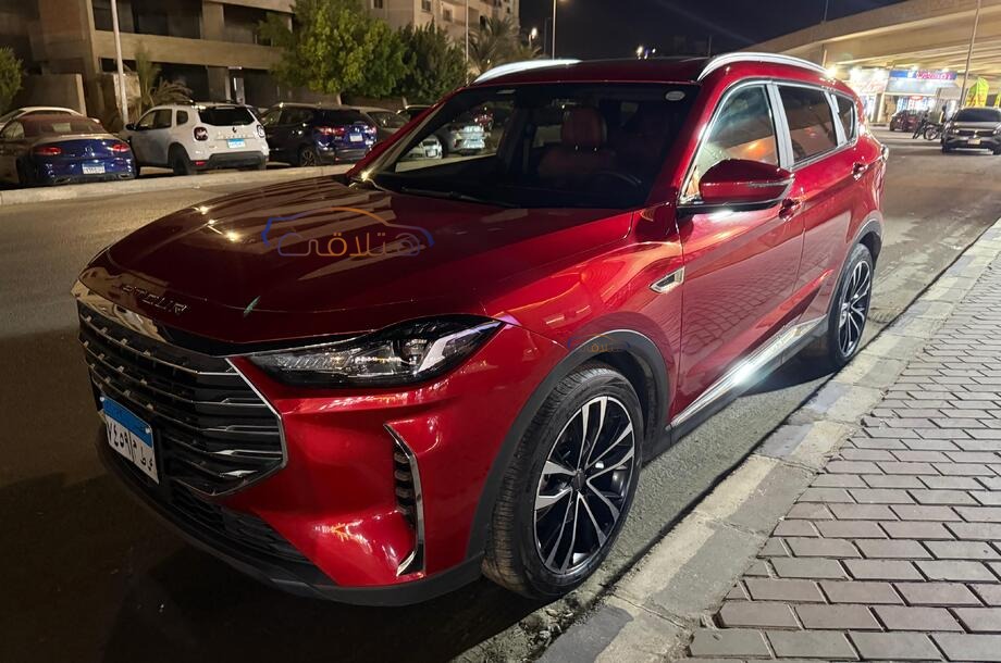 X70 Plus Jetour 2024 Tagamo3 - New Cairo Red 6964704 - Car for sale ...