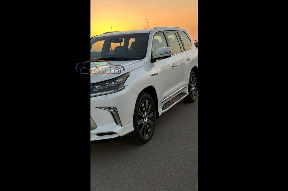 LX 570 Lexus 2017 Mecca White 6965655 - Car for sale : Hatla2ee