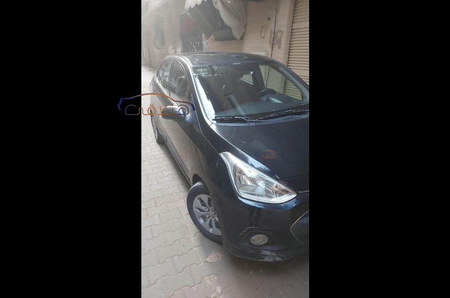Grand i10 Hyundai 2017 Pyramids Gardens Black 6965811 - Car for sale ...