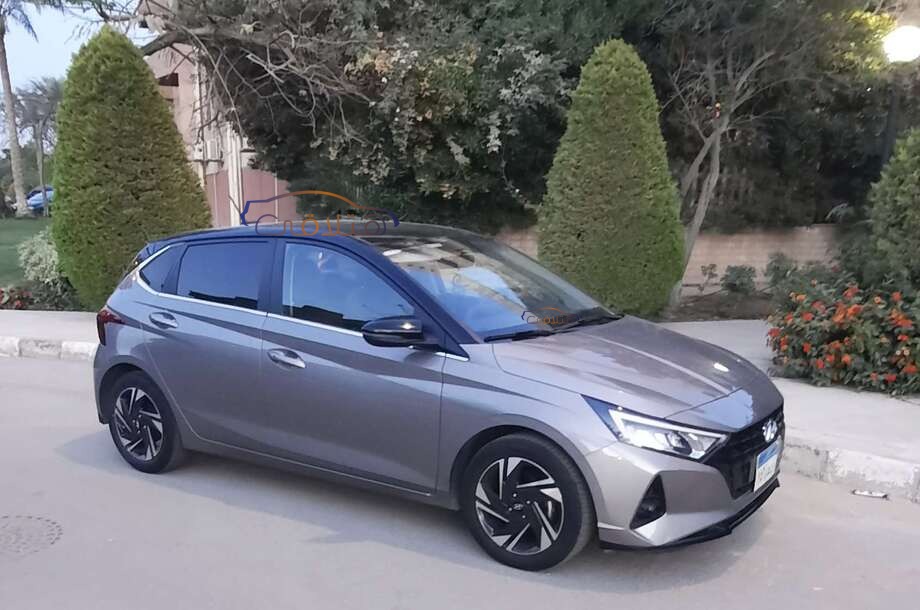 I20 Hyundai 2022 Tagamo3 - New Cairo Gray 6966576 - Car for sale : Hatla2ee