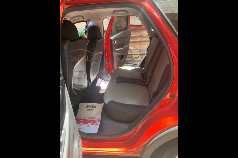 Captur Renault 2017 Maadi Red 6966799 - Car for sale : Hatla2ee
