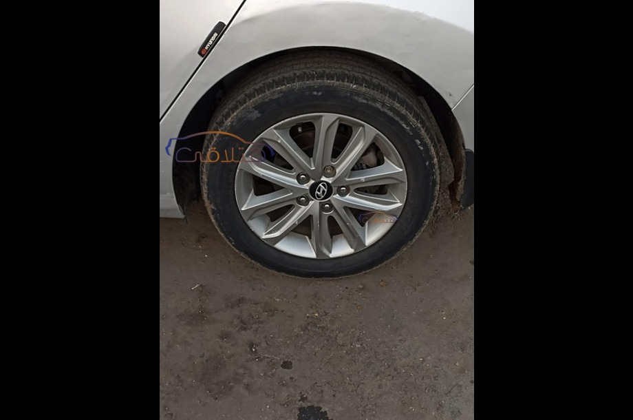 XD Hyundai 2015 Minya Al Qamh Silver 6968058 - Car for sale : Hatla2ee
