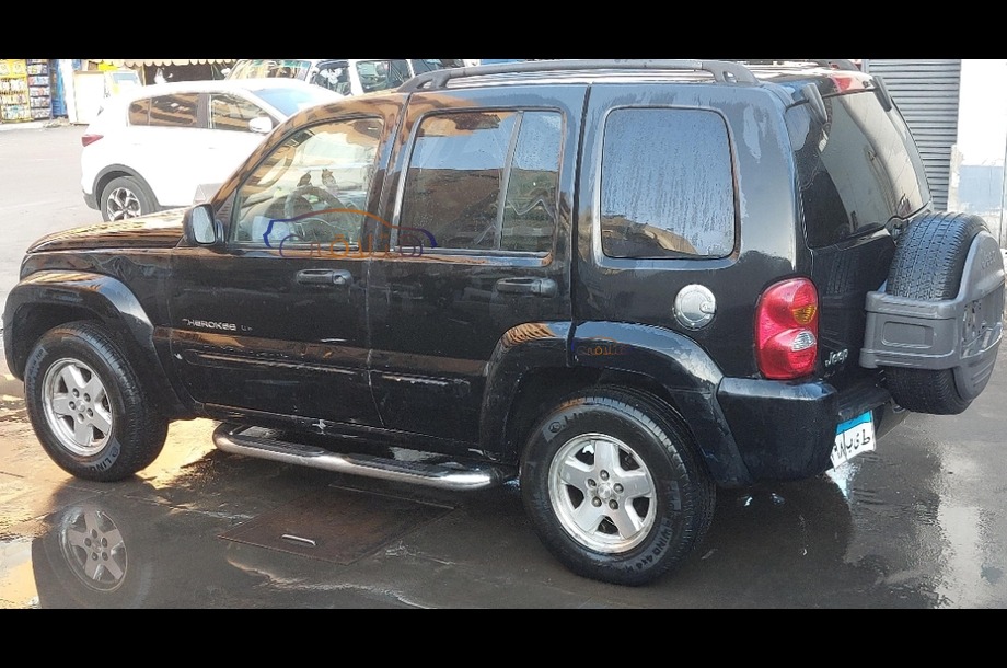 Liberty Jeep 2002 Port Said Black 6968384 - Car for sale : Hatla2ee