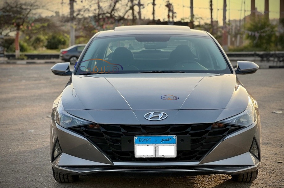 Elantra CN7 Hyundai 2022 Nasr city Dark grey 6968425 - Car for sale : Hatla2ee