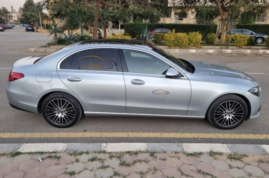 180 Mercedes 2022 Cairo Silver 6968486 - Car for sale : Hatla2ee
