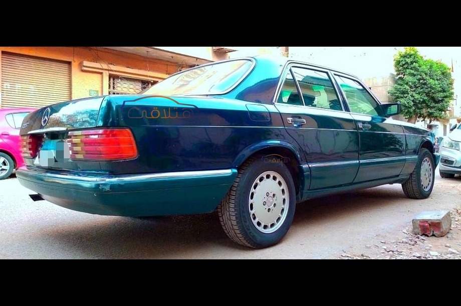 E 300 Mercedes 1990 Cairo Blue 6971473 - Car for sale : Hatla2ee