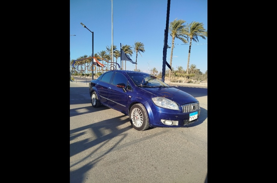 Linea Fiat 2010 Borg el arab Blue 6973916 - Car for sale : Hatla2ee