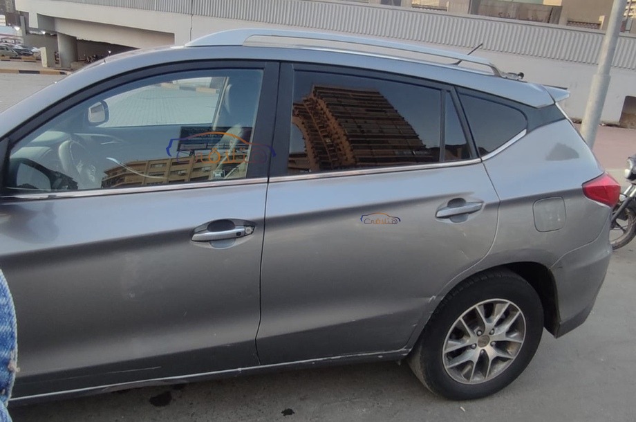 S5 Byd 2019 Giza Silver 6973942 - Car for sale : Hatla2ee