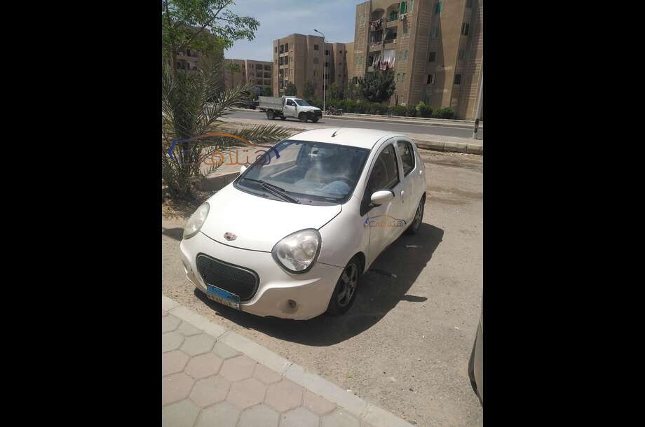 Pandino Geely 2015 Cairo White 6975129 - Car for sale : Hatla2ee