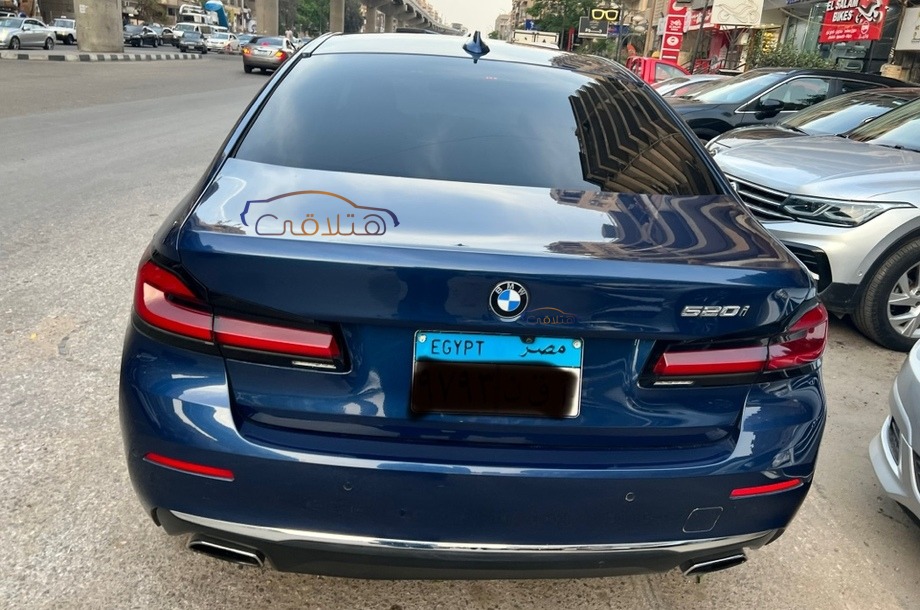 520 BMW 2021 Cairo Dark blue 6977180 - Car for sale : Hatla2ee