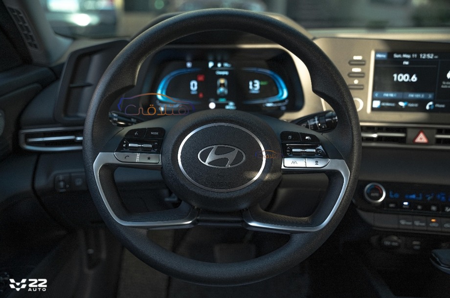 Avante Hyundai 2024 6 October Red 6978324 - Car for sale : Hatla2ee