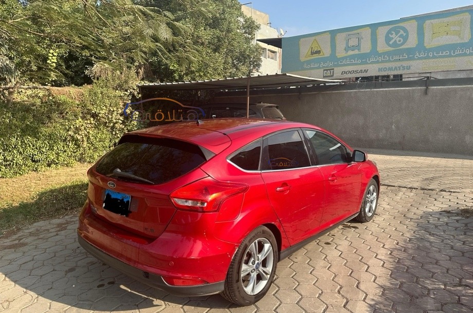Focus Ford 2017 Sheikh Zayed City Dark red 6978997 - Car for sale ...