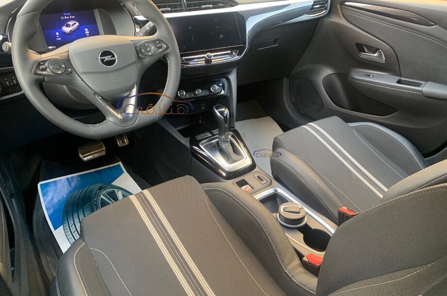 Corsa Opel 2024 Heliopolis Silver 6979967 - Car for sale : Hatla2ee
