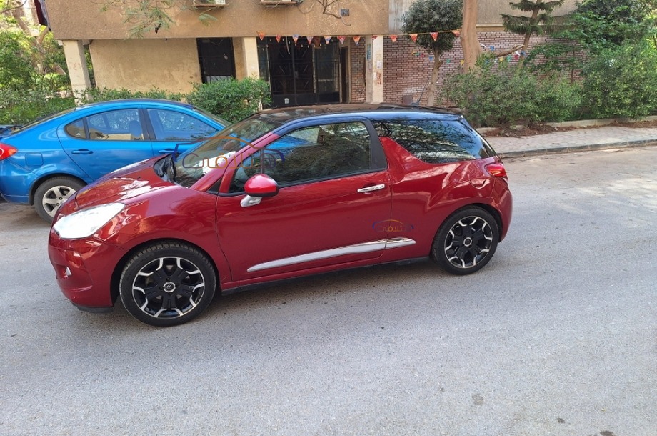Ds3 Citroën 2013 6 October Red 6980640 - Car for sale : Hatla2ee