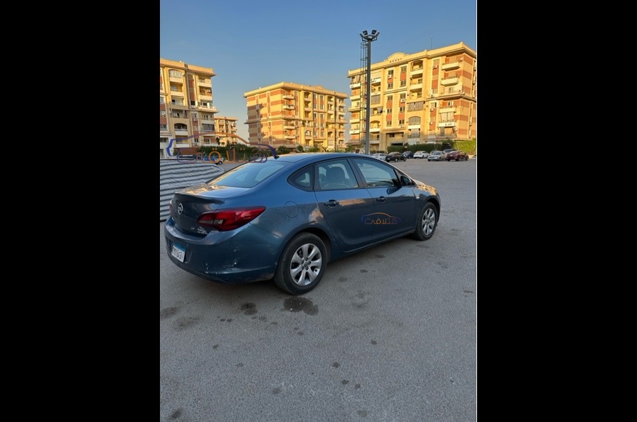 Astra Opel 2015 Al Shorouk Blue 6981730 - Car for sale : Hatla2ee