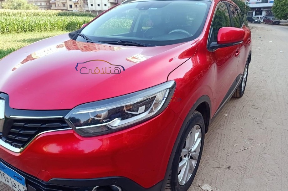 Kadjar Renault 2018 Obour City Red 6982045 - Car for sale : Hatla2ee