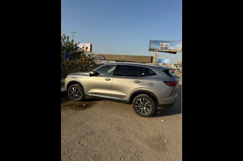 H6 Haval 2024 Tagamo3 - New Cairo Silver 6983824 - Car for sale : Hatla2ee