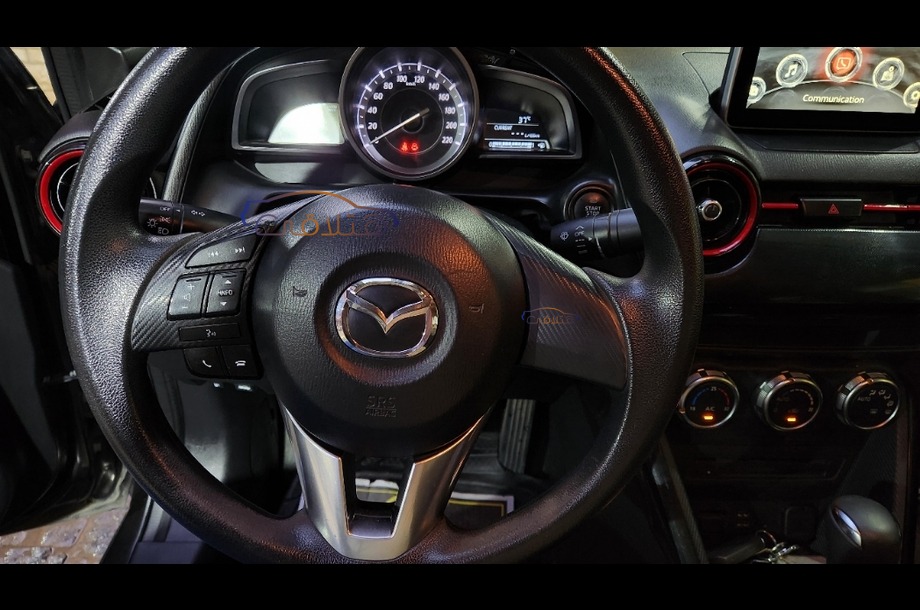 2 Mazda 2017 Nasr city Silver 6985136 - Car for sale : Hatla2ee