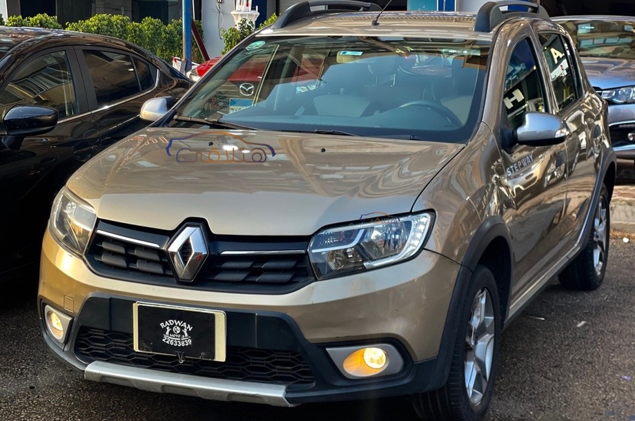Sandero Step Way Renault 2021 Tagamo3 - New Cairo Bronze 6987162 - Car ...