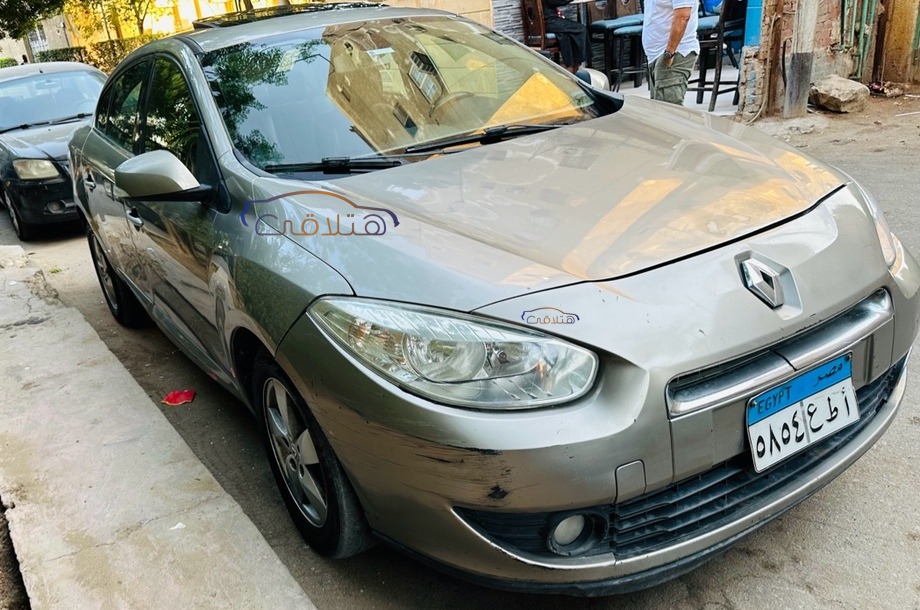 Fluence Renault 2013 Cairo Silver 6988517 - Car for sale : Hatla2ee