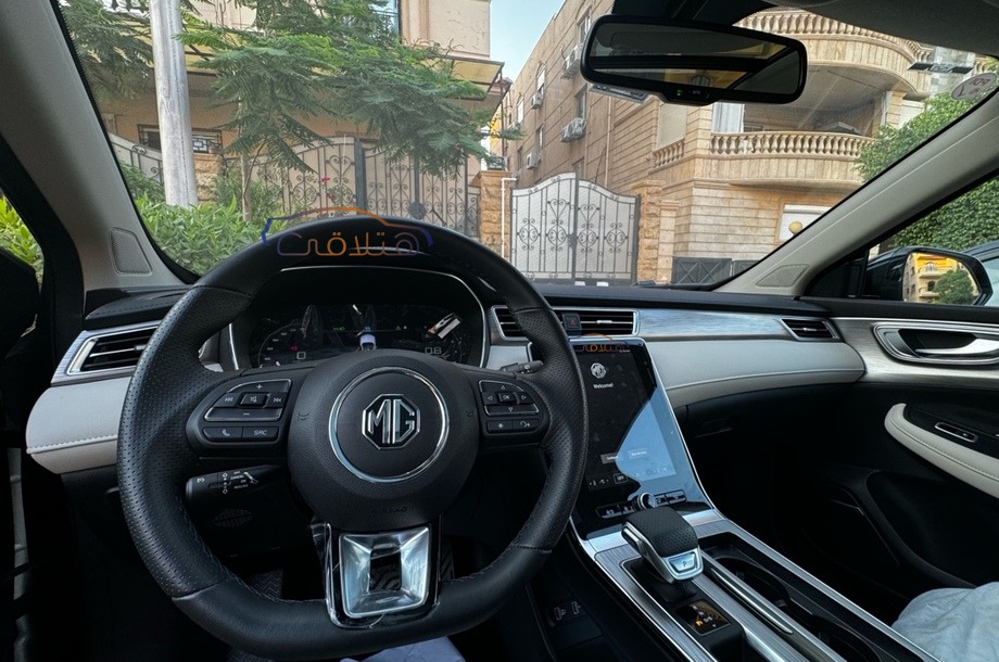 RX5 Plus MG 2023 Sharqia Black 6988617 - Car for sale : Hatla2ee