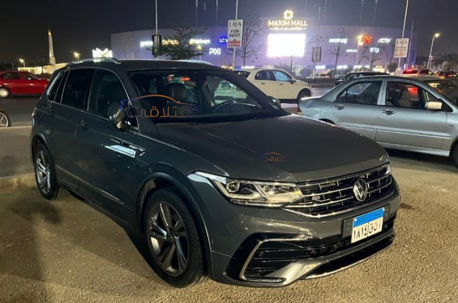Tiguan Volkswagen 2021 Cairo Dark grey 6989397 - Car for sale : Hatla2ee