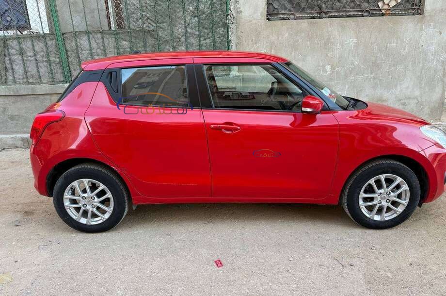 Swift Suzuki 2021 Suez Red 6989983 - Car for sale : Hatla2ee
