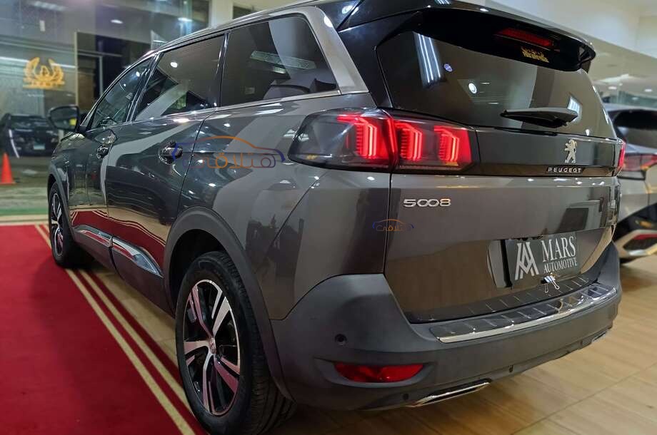 Peugeot 5008 GT Line LTD || بيجو 5008 اعلى فئة عدد 22 الف فقط 6993389 - سيارات مستعملة للبيع ...