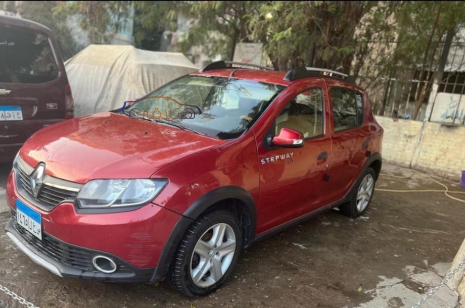 Sandero Step Way Renault 2016 Cairo Red 6994785 - Car for sale : Hatla2ee