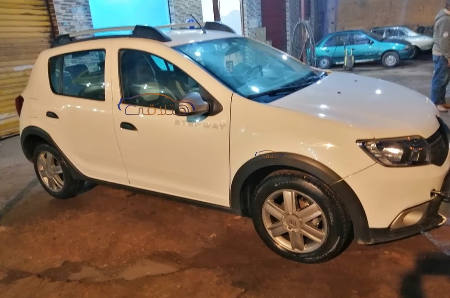 Sandero Step Way Renault 2019 Zagazig White 6996372 - Car for sale ...