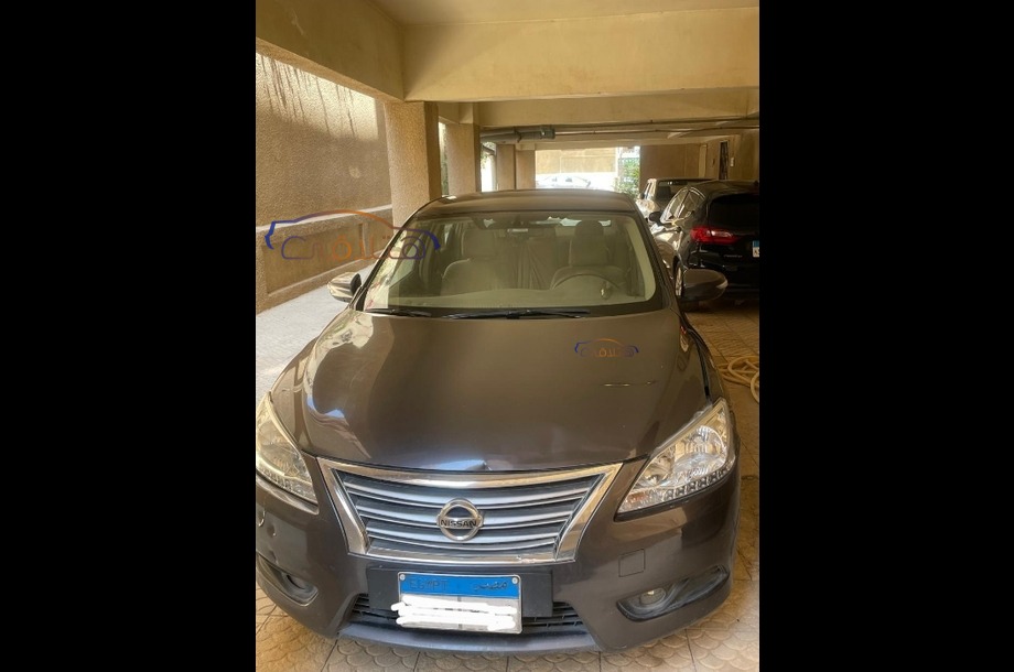 Sentra Nissan 2016 Mokattam Gray 6999359 - Car for sale : Hatla2ee