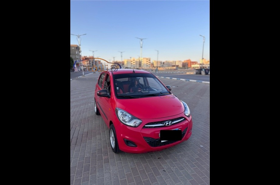 I10 Hyundai 2012 Suez Red 7000410 - Car for sale : Hatla2ee