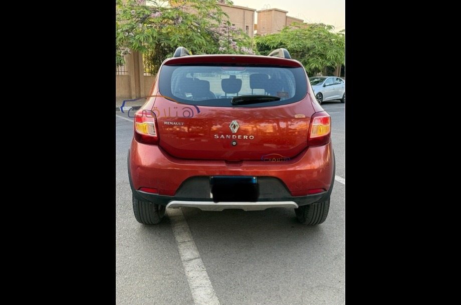 Sandero Step Way Renault 2014 Madinaty Red 7000985 - Car for sale ...