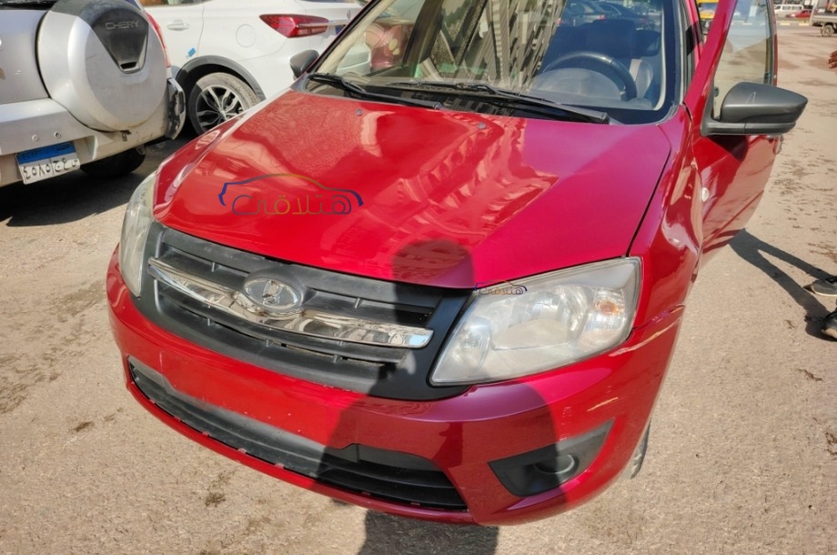 Granta Lada 2019 Alexandria Red 7001024 - Car for sale : Hatla2ee