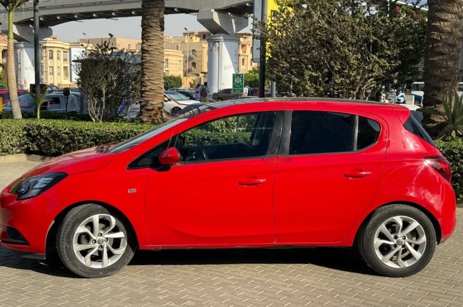 Corsa Opel High line Cairo Red 7004201 - Car for sale : Hatla2ee