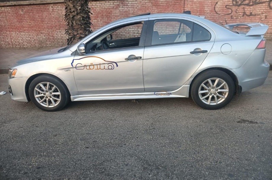 Lancer EX Shark Mitsubishi 2016 Cairo Silver 7004311 - Car for sale ...