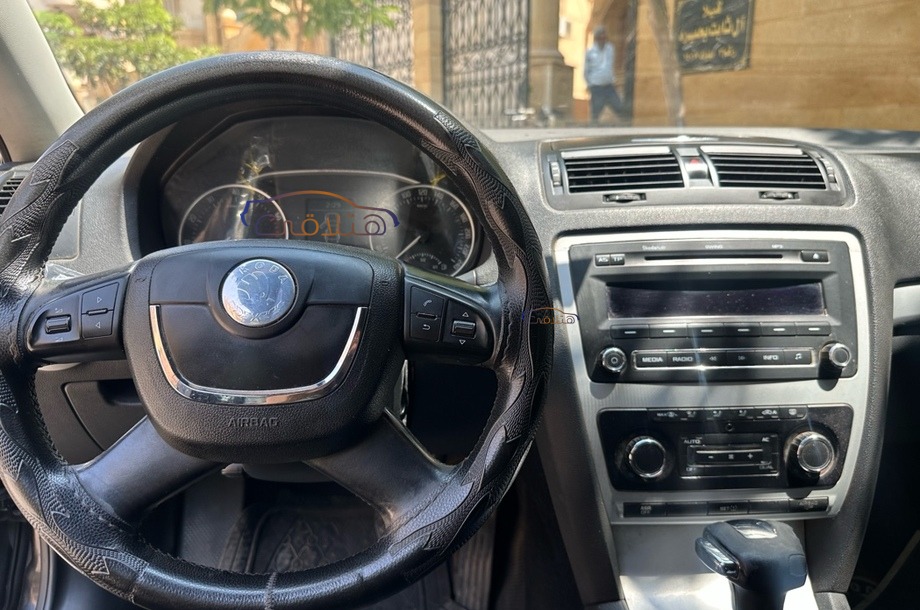 Octavia Skoda 2011 Obour City Black 7006210 - Car for sale : Hatla2ee