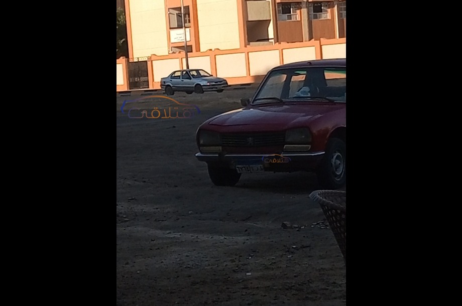 504 Peugeot 1979 Red Sea Red 7007130 - Car for sale : Hatla2ee