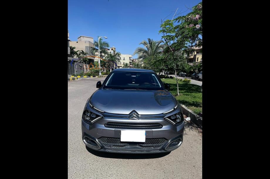 C4 Citroën 2022 6 October Silver 7007801 - Car for sale : Hatla2ee