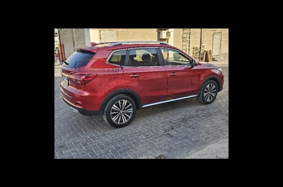 Rx5 MG 2021 Pyramids Gardens Dark red 7008239 - Car for sale : Hatla2ee