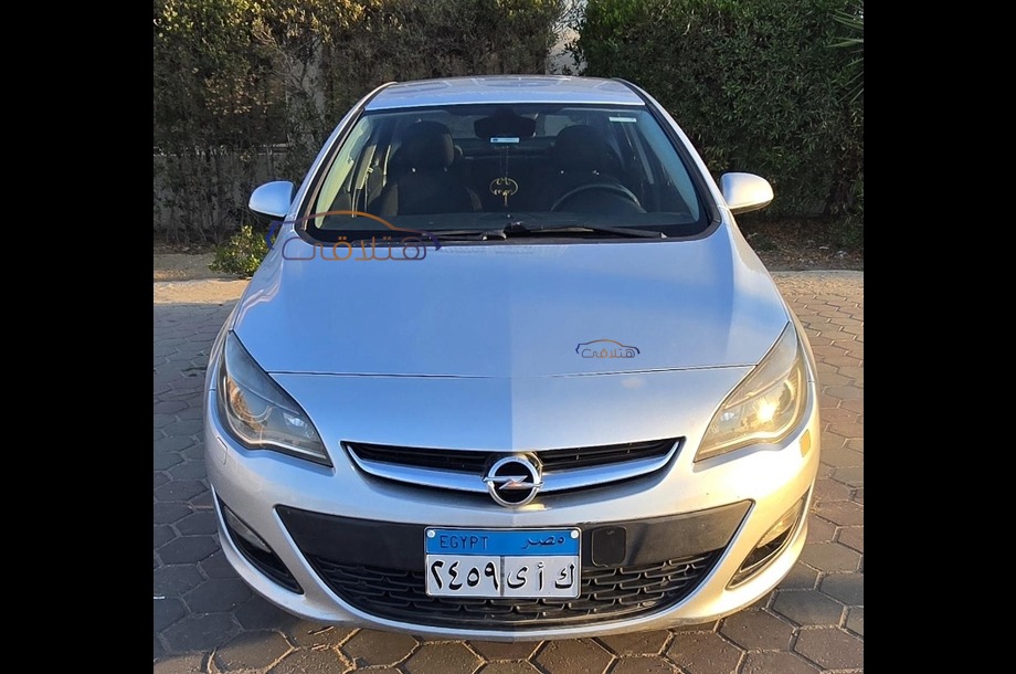Astra Opel 2016 Cairo Silver 7008864 - Car for sale : Hatla2ee