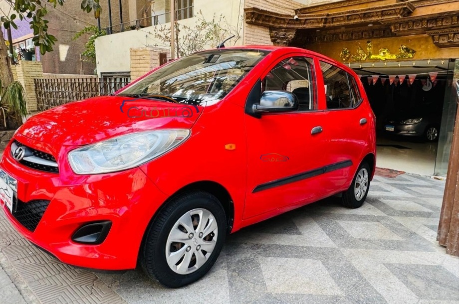 I10 Hyundai 2013 Heliopolis Red 7009912 - Car for sale : Hatla2ee
