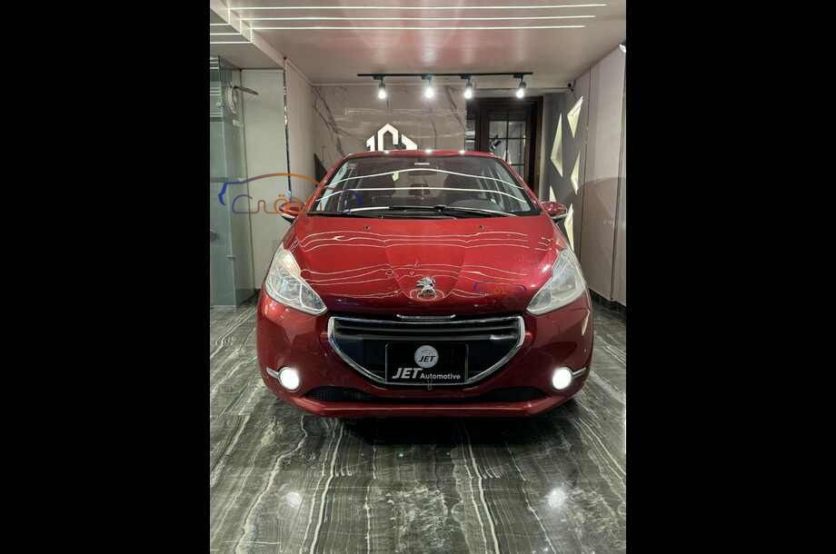 208 Peugeot 2014 Nasr city Red 7011427 - Car for sale : Hatla2ee
