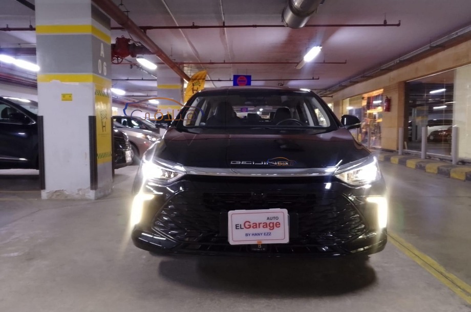 U5 plus Baic 2025 Tagamo3 - New Cairo Black 7012584 - Car for sale ...