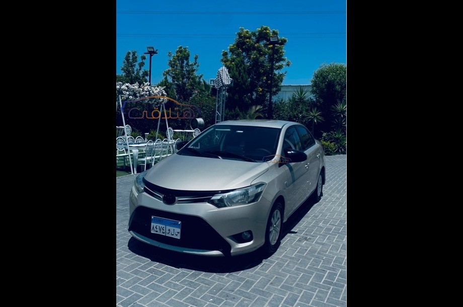 Yaris Toyota 2014 Damanhur Beige 7013250 - Car for sale : Hatla2ee