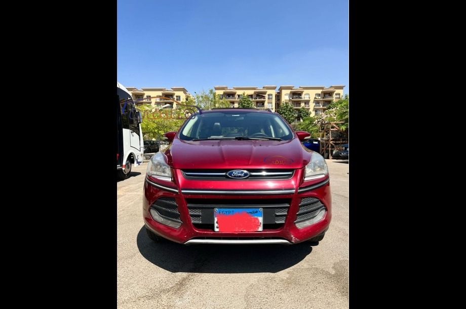 Kuga Ford 2015 Al Shorouk Red 7015421 - Car for sale : Hatla2ee