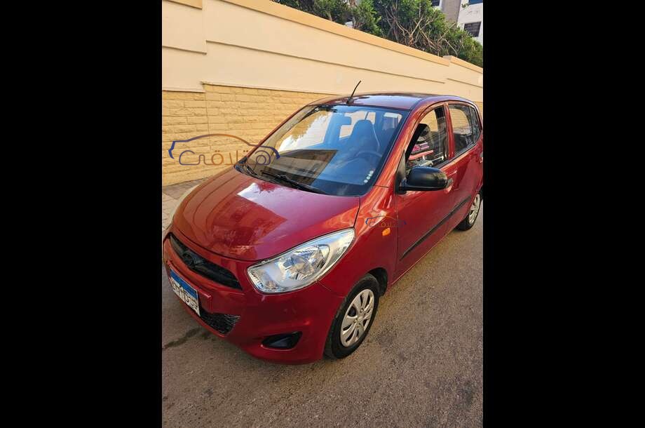 I10 Hyundai 2014 Alexandria Red 7016114 - Car for sale : Hatla2ee